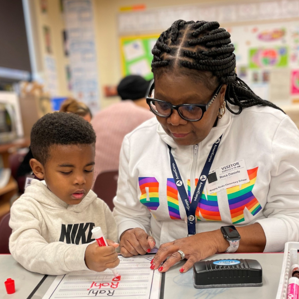 Foster Grandparent Program - YWCA Tri-County Area